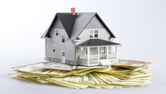 How Tall is a House UK? Get 1, & 2 Story House Height Info