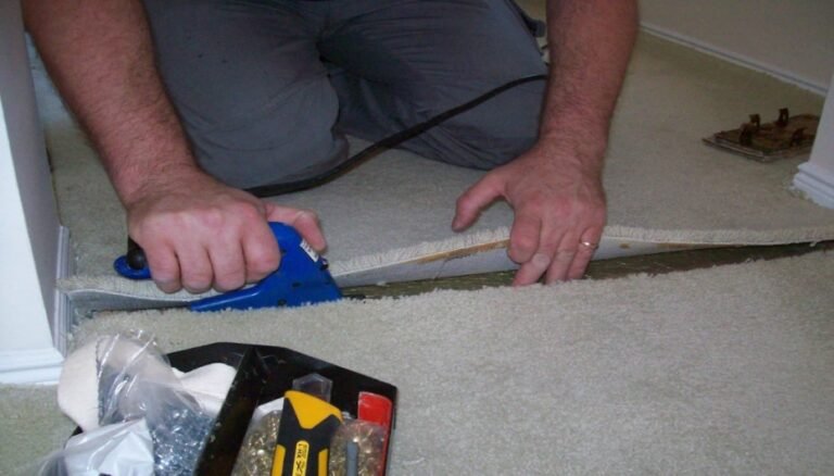 6 Methods To Stop Carpet From Fraying - Ultimate Guide 2024