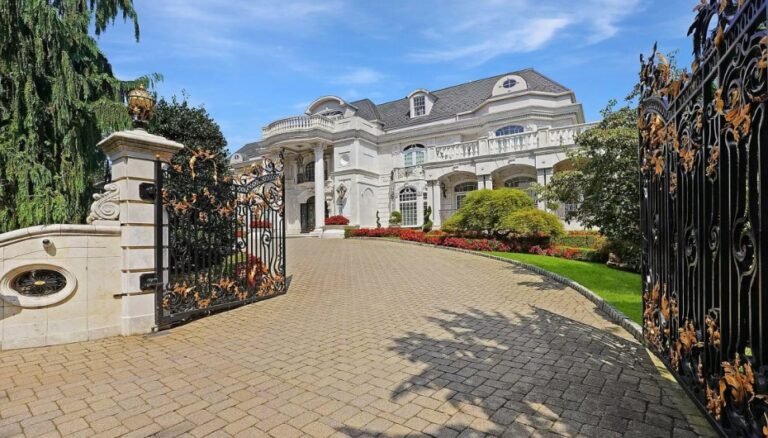 Paul Castellano House - A Tour To The $16M White House 2025
