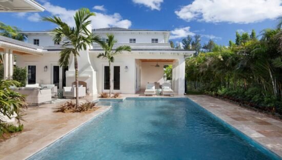 30 Best Pool House Ideas in 2025 - Best Designs For Outdoor