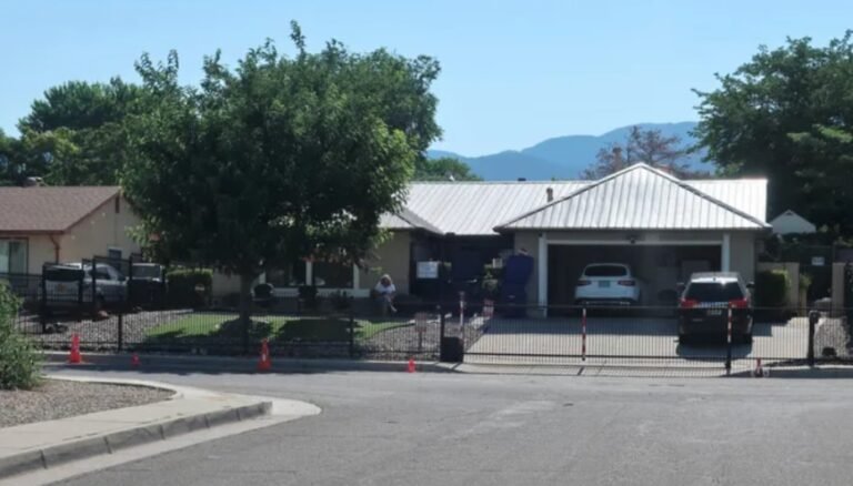 Walter White House Address - Look Inside + Crazy Facts 2025