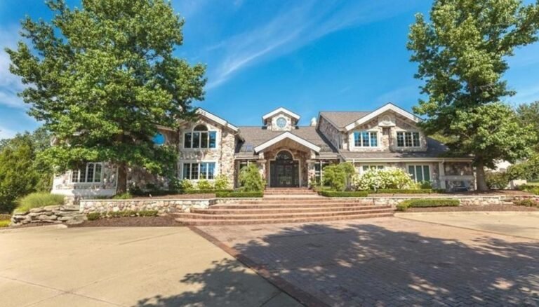 Eminem House Address | Inside Tour, Discover Amazing Facts