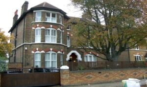 Gordon Ramsay House Tour: Style & Elegance Unveiled