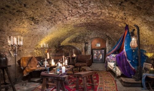 Johnny Depp House Address - Inside Tour, Cost, & Features