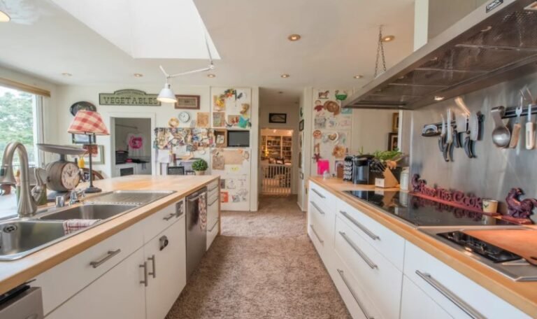 Johnny Depp House Address - Inside Tour, Cost, & Features