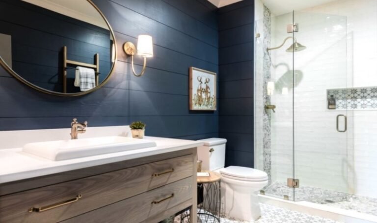 Sleek Modern Navy Blue Bathroom Ideas for Stylish Spaces