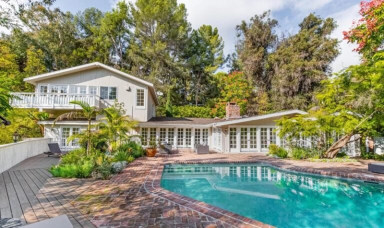Kim Kardashian House - Address, Inside Tour, Interior Info