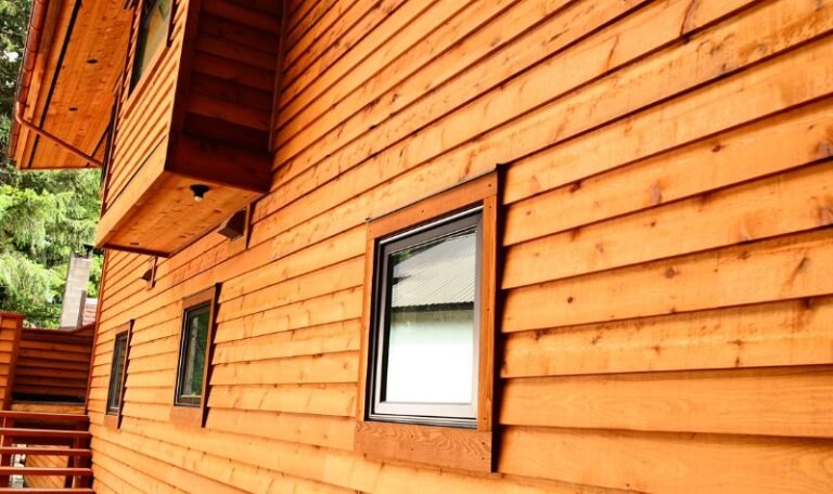 How Much Does Siding Cost For A 2000 sq ft House in 2025